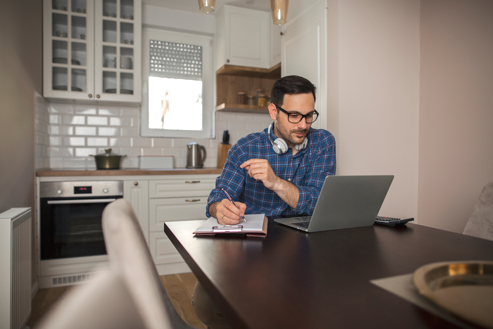 The Ultimate Guide to Motivating Your Team in Our New Remote World